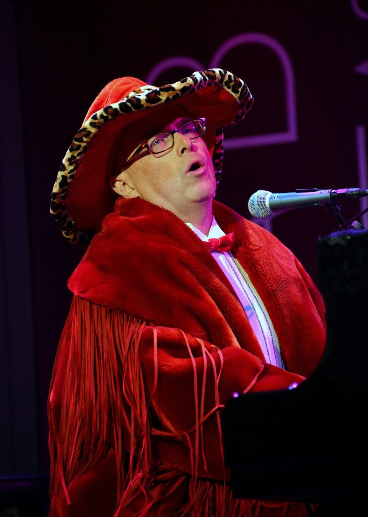 Dr. Mark Wherry sings Pass the Macaroons | thecomposersshowcase.com